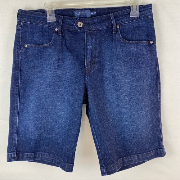 Levi's | Shorts | Levis San Francisco Blue Denim Demi Curve Classic ...